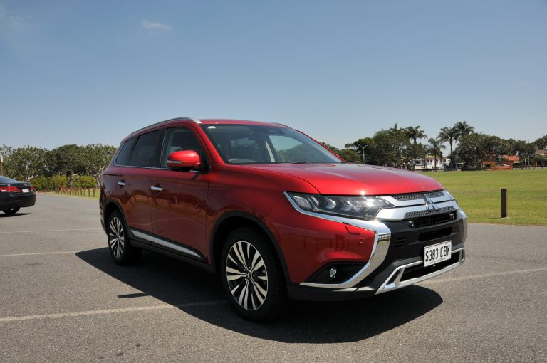 2020 Mitsubishi Outlander Exceed Review. - The Car Guy | by Bob Aldons